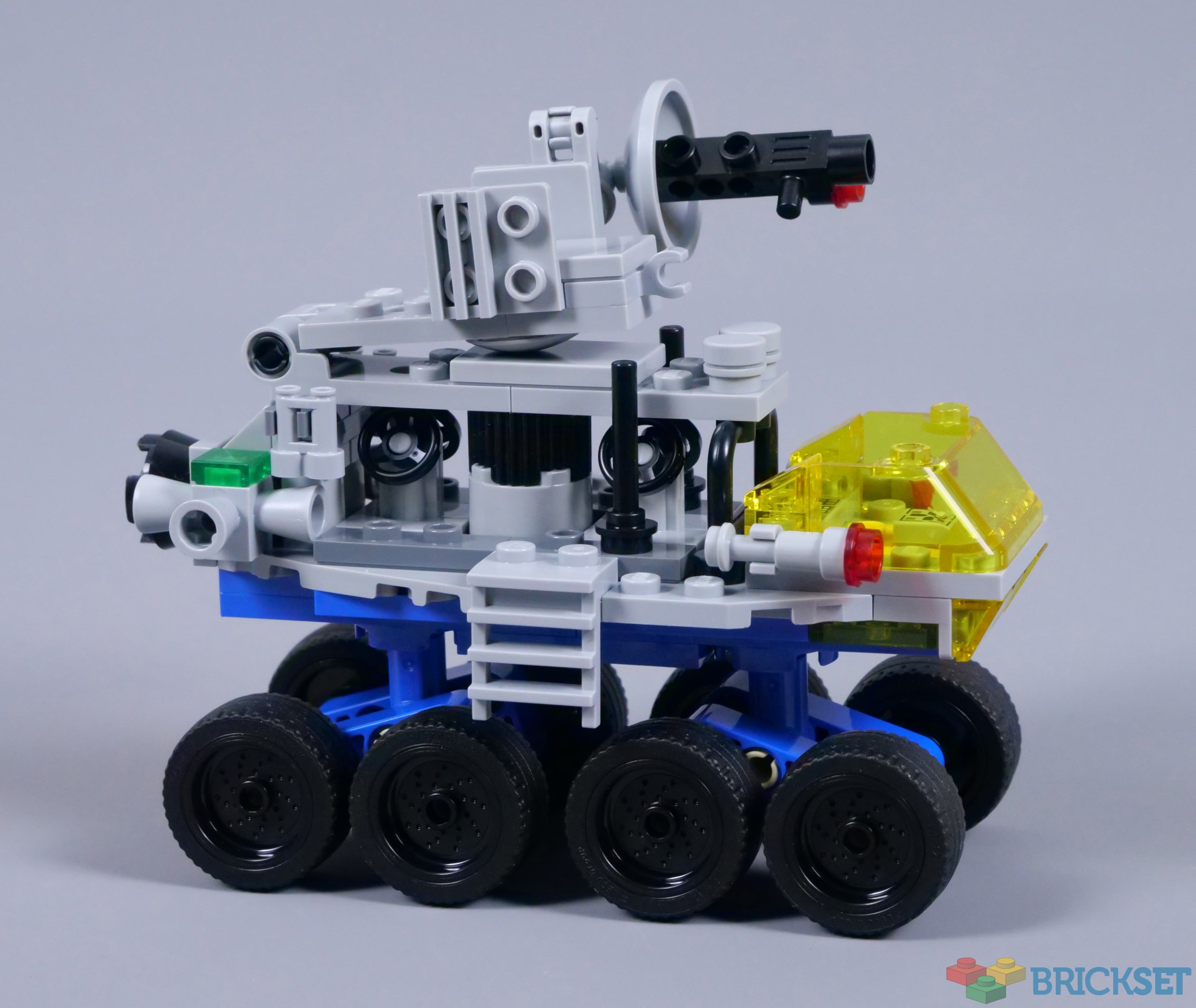 LEGO Icons 40712 Micro Rocket Launchpad review | Brickset